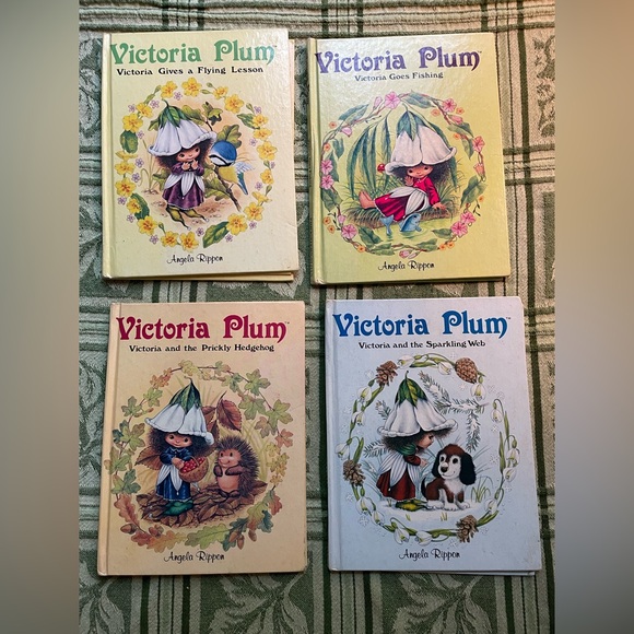 1982 Vintage Books | Toys | Vintage 982 Victoria Plum Fairy Books ...
